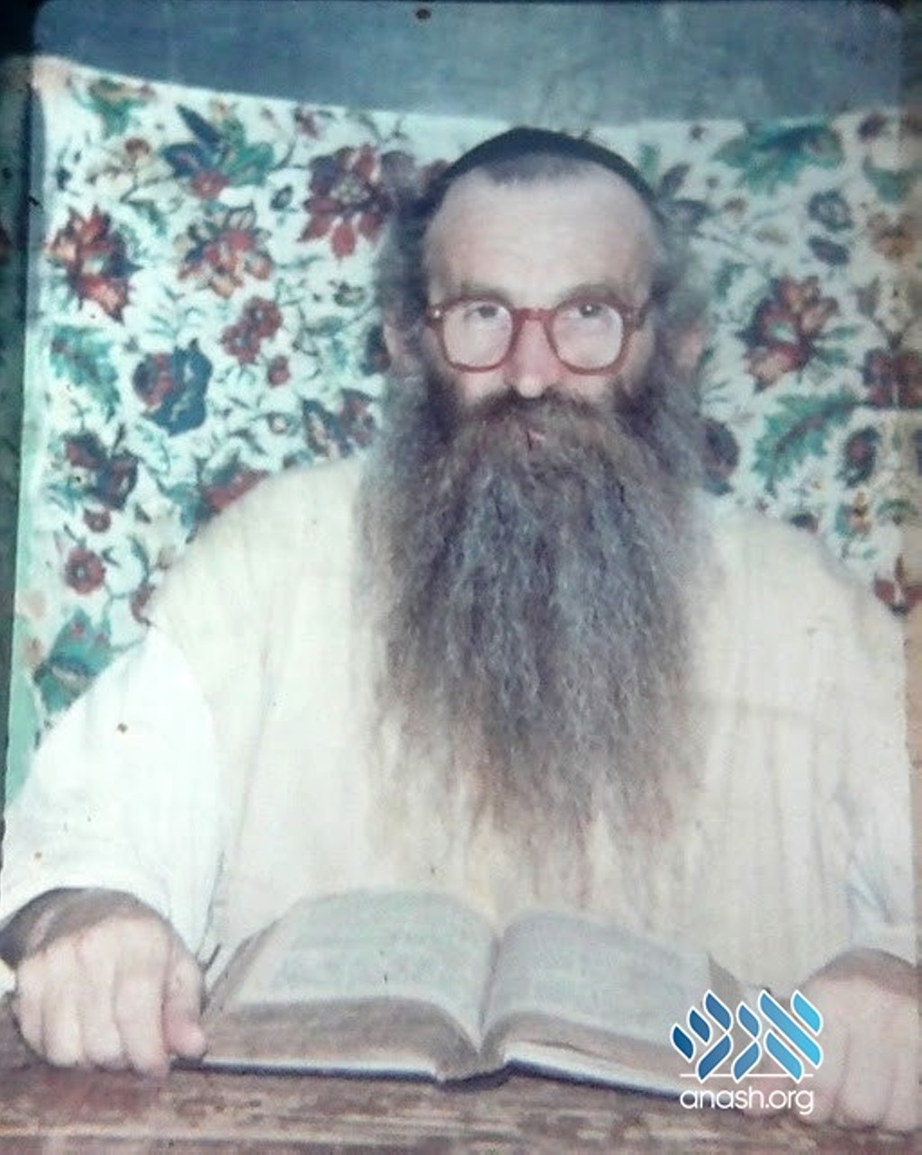 A Life of Mesiras Nefesh | Anash.org