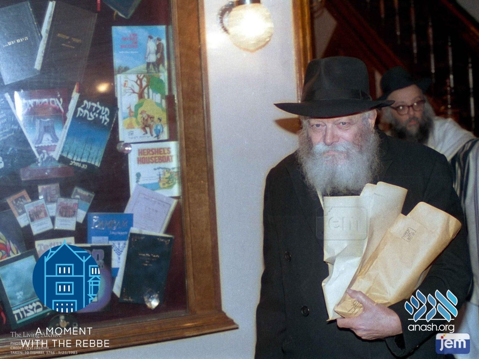 The Rebbe’s Brachos for Children | Anash.org