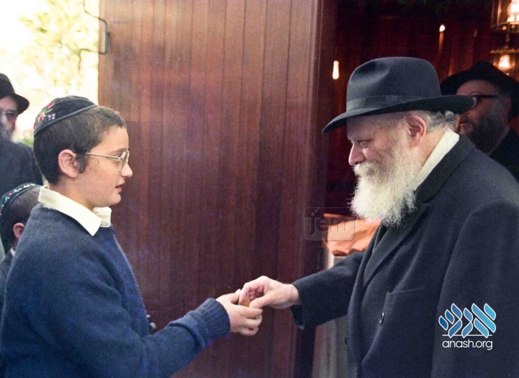 The Rebbe’s Advice for Inappropriate Scenes | Anash.org