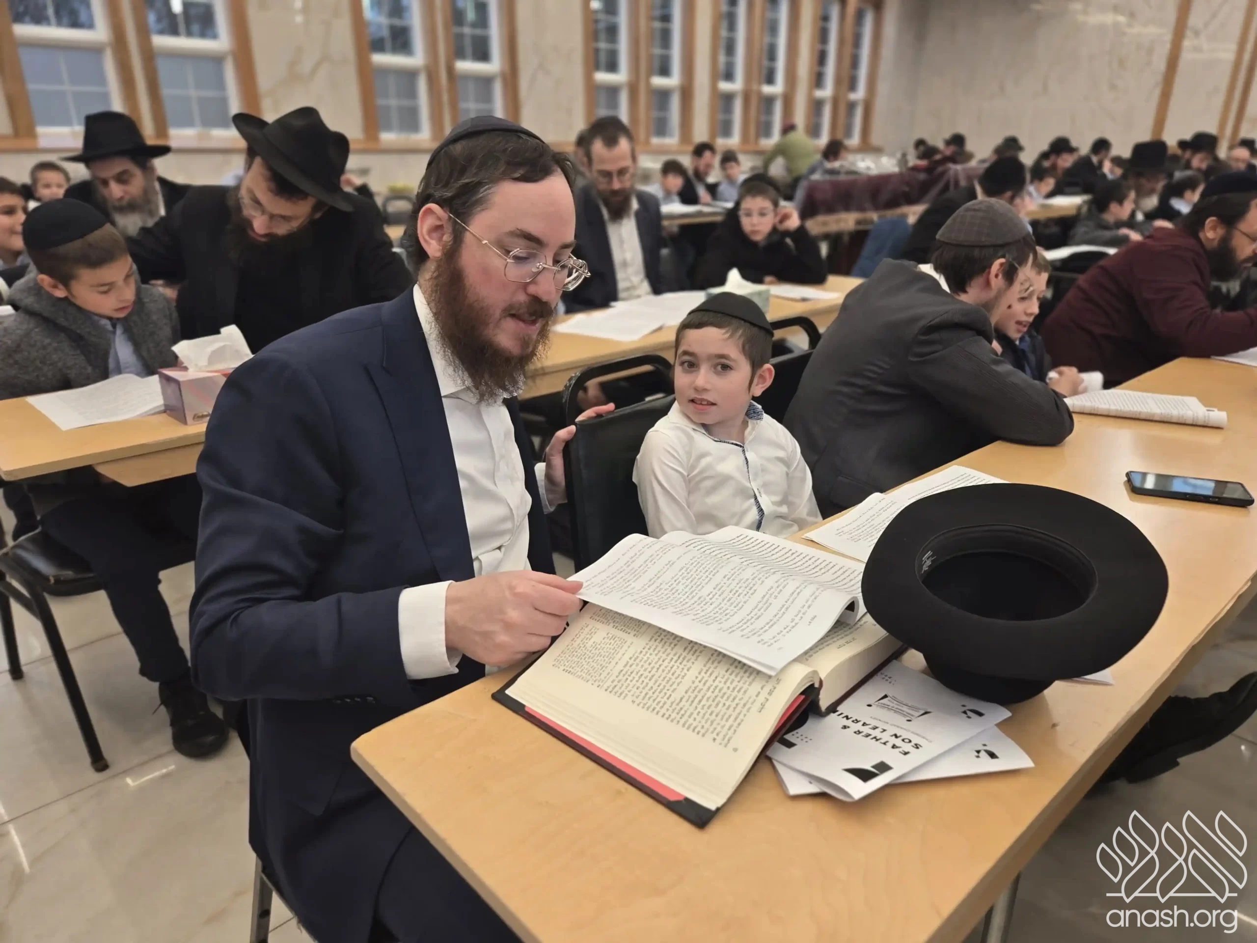 Monsey Children Celebrated Kislev's Chassidishe Yomim Tovim | Anash.org